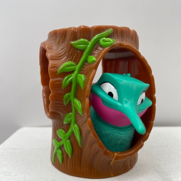 Disney | Toys | Burger King Disney Pocahontas Flit Hummingbird Finger ...